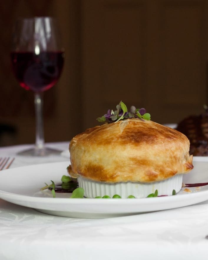 Visit Concord's Colonial Inn | Revolutionary Valley Regional Tourism ...